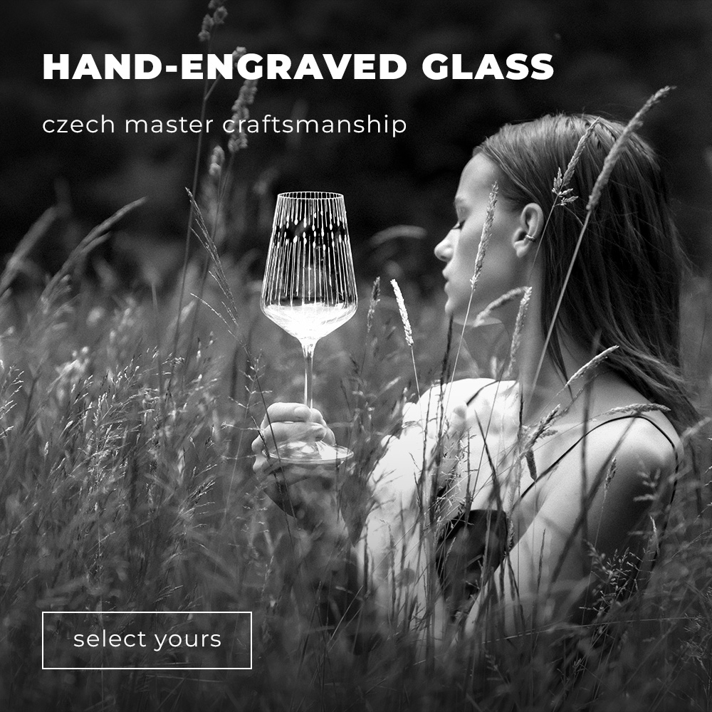 EVPAS | clothed czech glass | czech family glassworks EVPAS